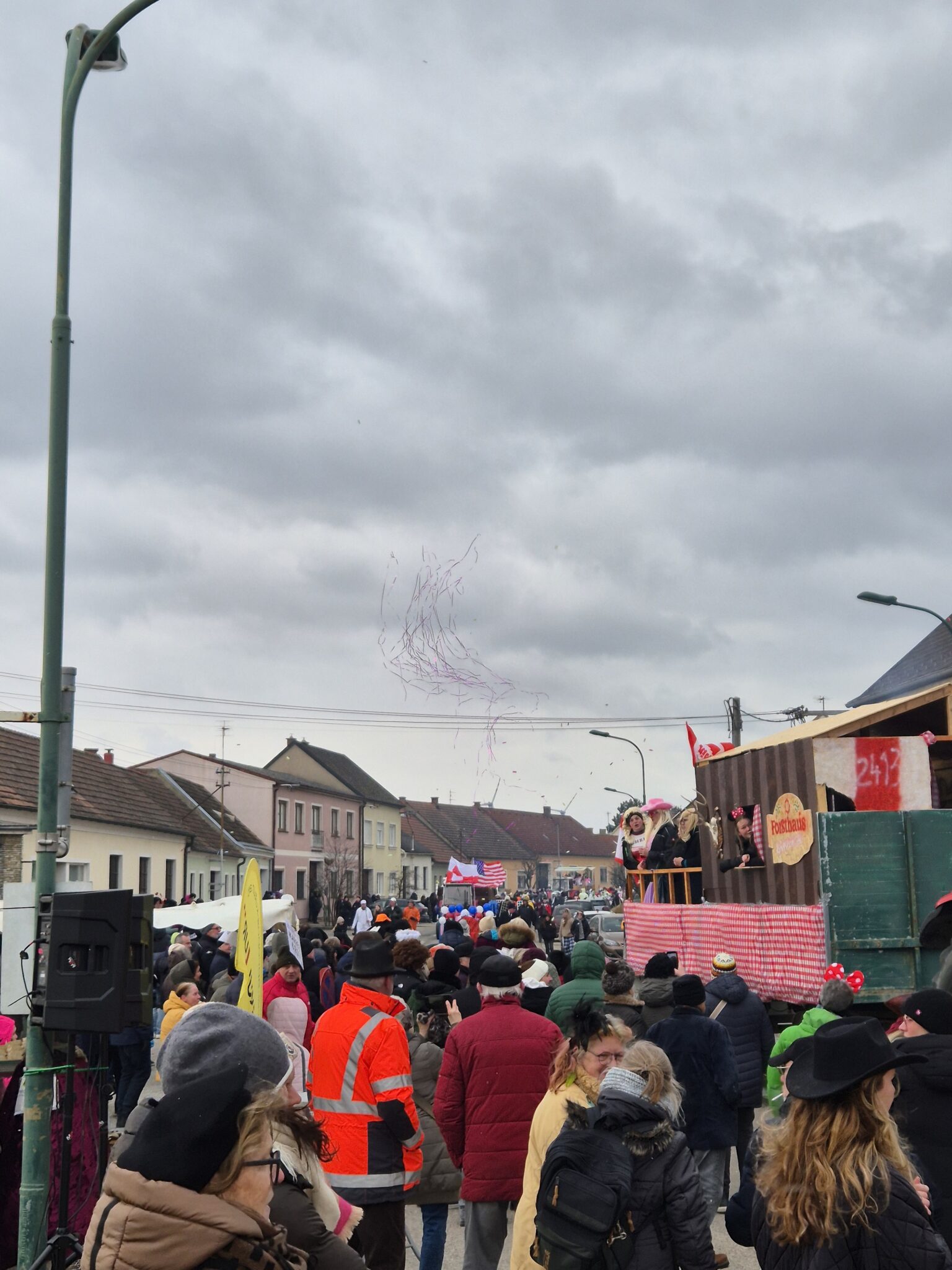 Faschingsumzug Hollern – Freiwillige Feuerwehr Hollern